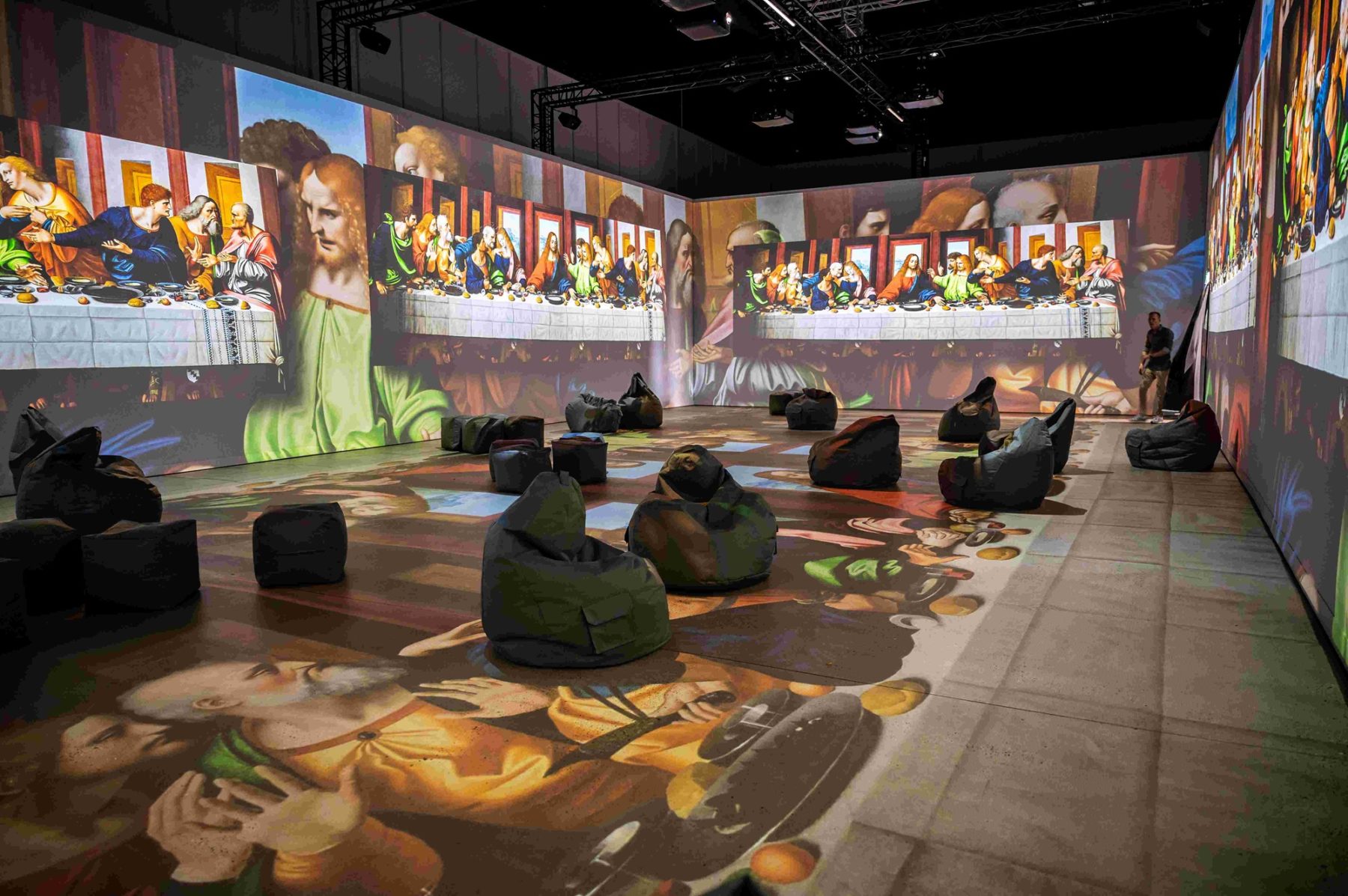 Suisse: Bâle accueille une exposition immersive à 360 degrés dans le ...